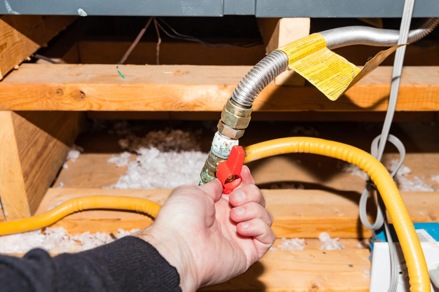What You Need To Know About Gas Line Sealants | S & B Plumbing